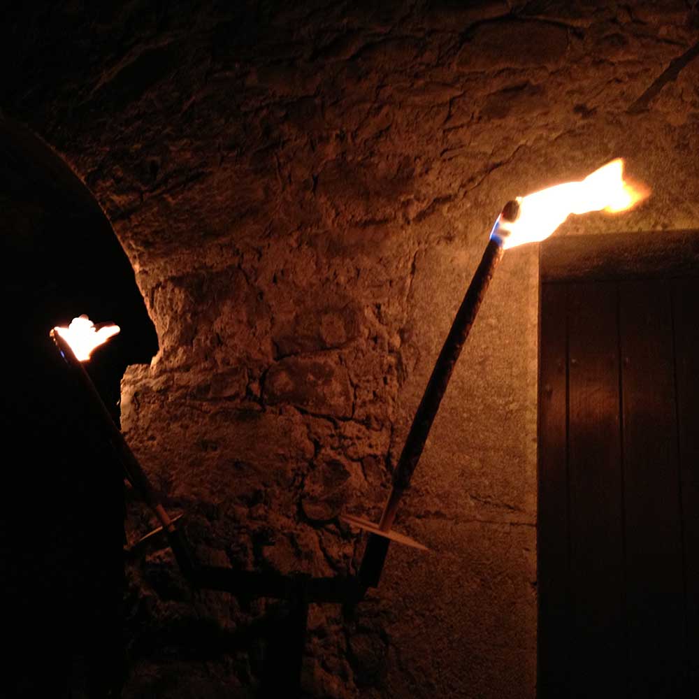 A Practical Guide to the Production of Black Pigments & the Preparation ...